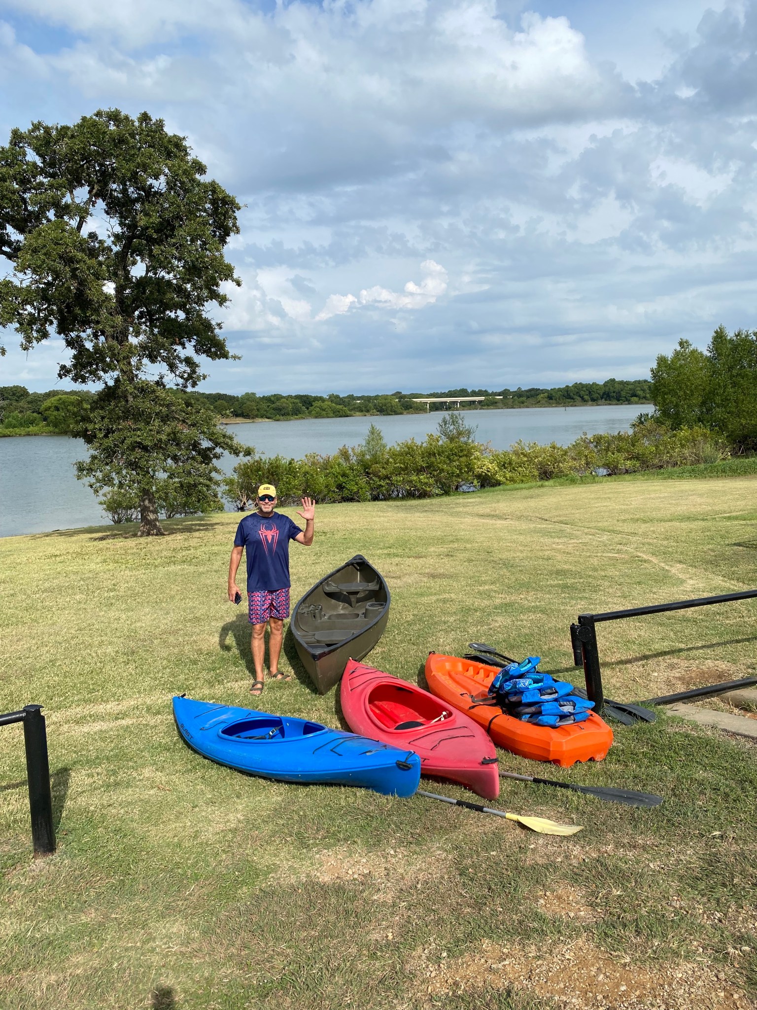 Hickory Creek Kayaks – helping people float